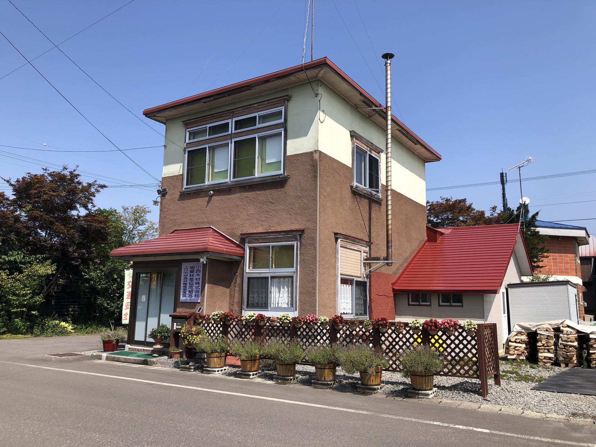 旭川周辺で見つけた古い建物: これこれ好きだったんですよ